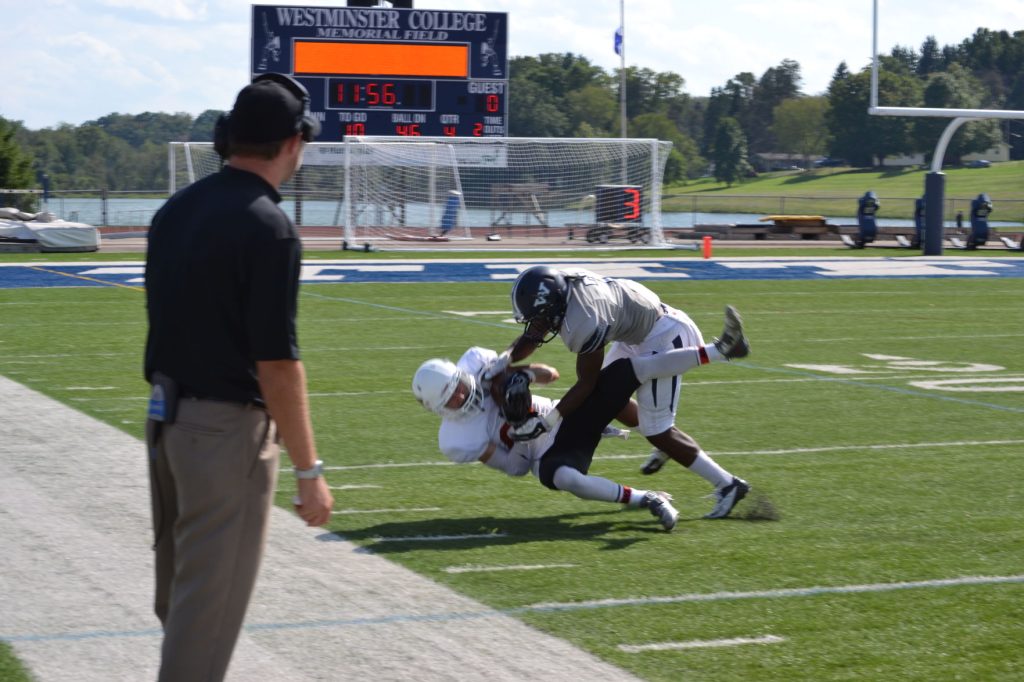 Football Falls Again, Starts 0-2 for First Time Since 2006 - Herald ...